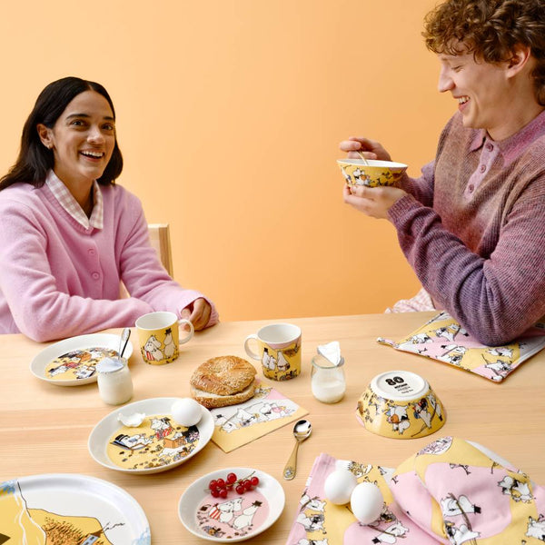 Moomin Family Time Plate 19 cm - The Official Moomin Shop - United Kingdom