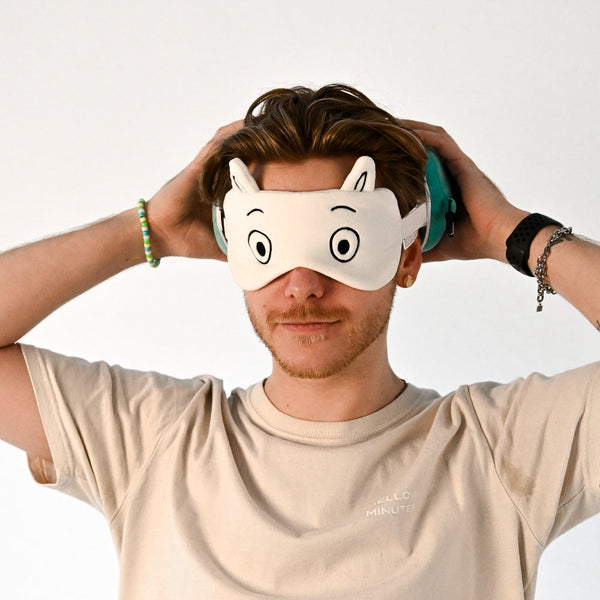 Relaxeazzz Moomin Plush Travel Pillow & Eye Mask - The Official Moomin ...