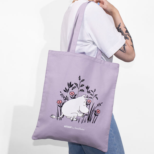 Tote Bag Moomintroll Gardering Lilac - The Official Moomin Shop ...
